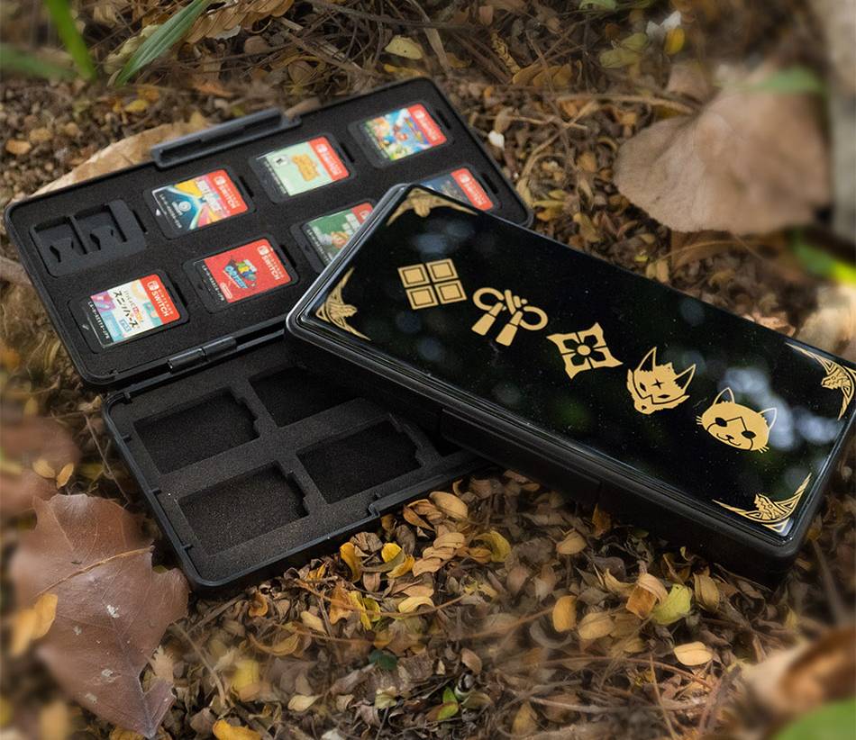 IINE Switch 16 + 2 Card Case - Monster Hunter Rise