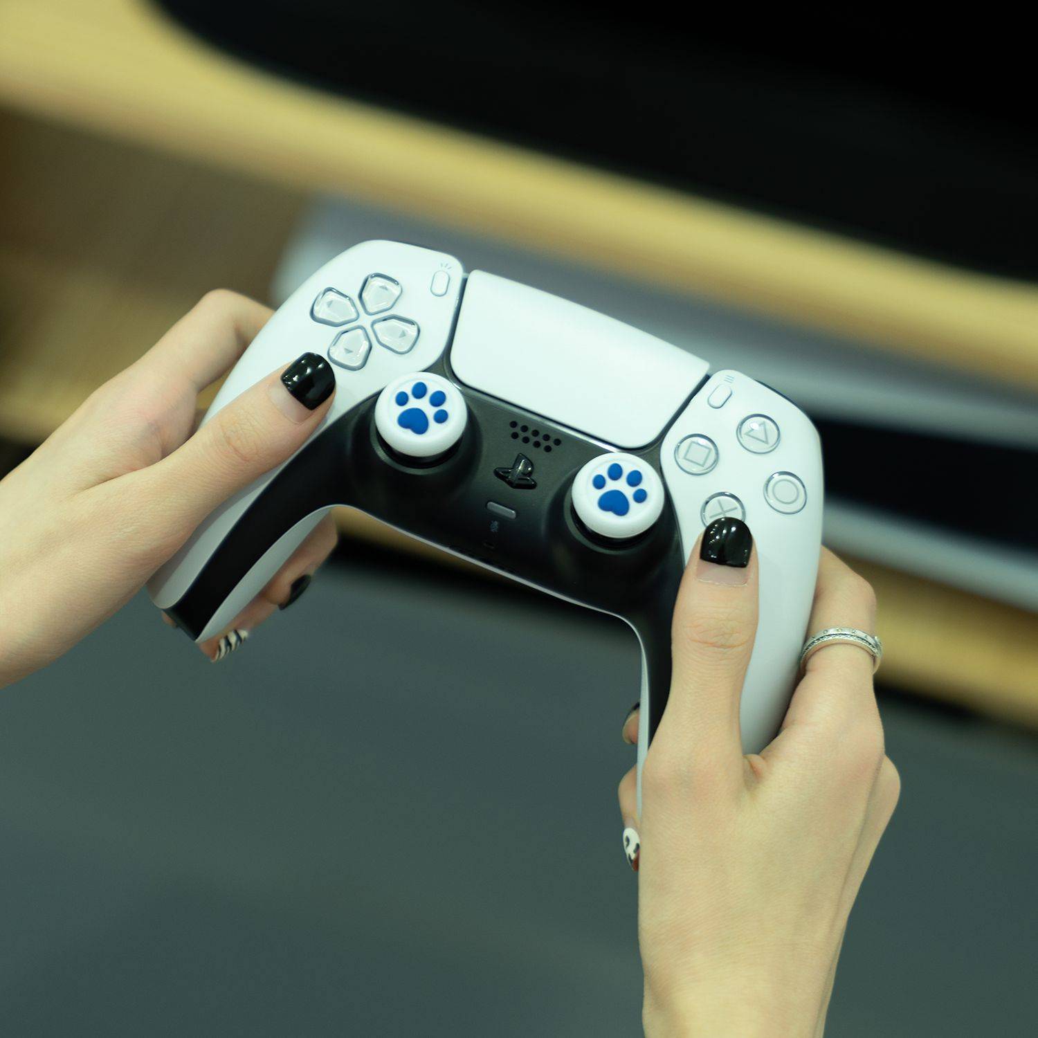 Geekshare Thumb Grip PS5/PS4/Switch Pro Cat Paw Shaped