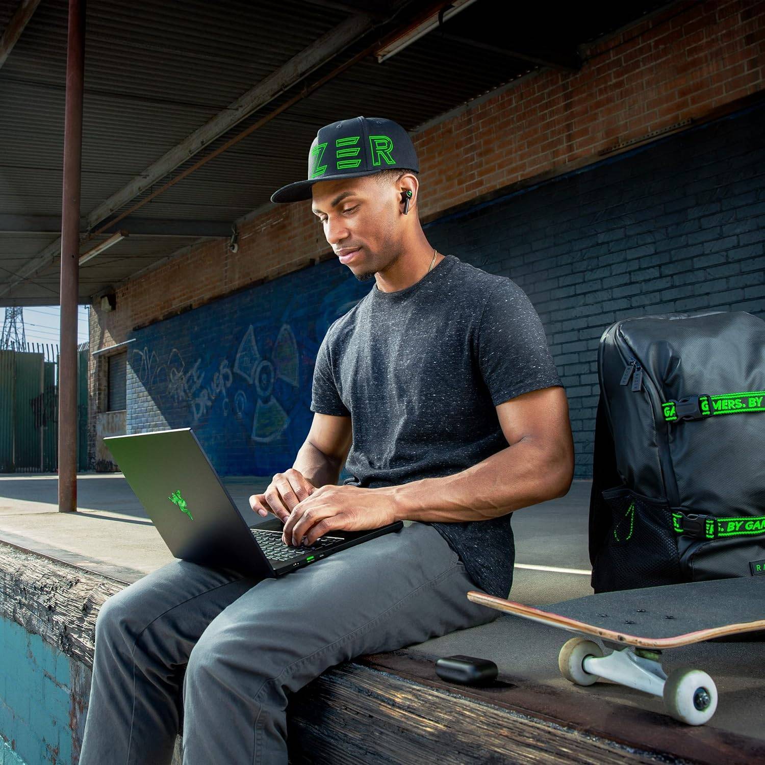 Razer Hammerhead Pro HyperSpeed True Wireless Gaming Earbuds